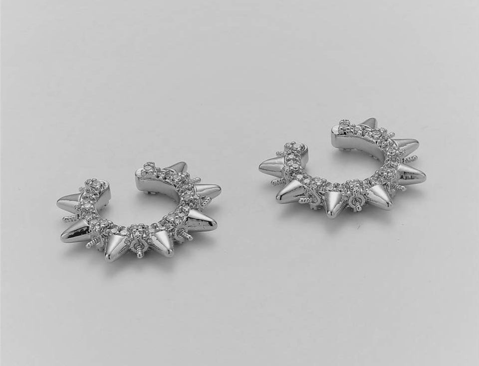 Spike Ear Cuff – Little Stumbler